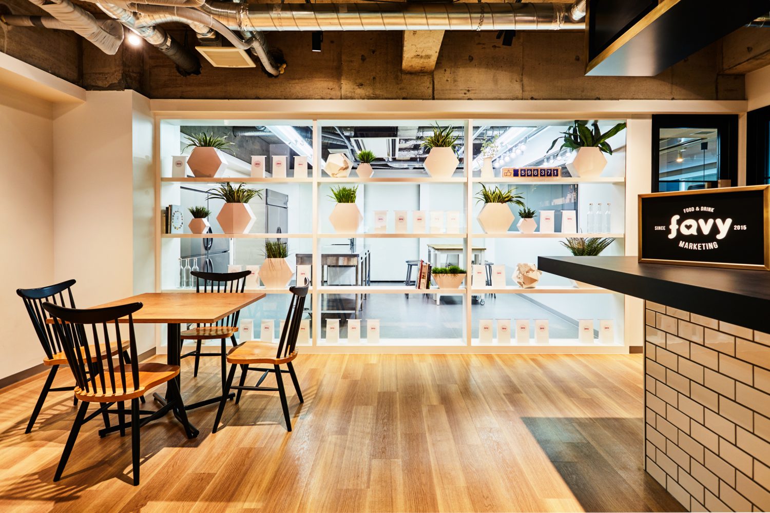 favy | TRAIL HEADS | トレイルヘッズ株式会社